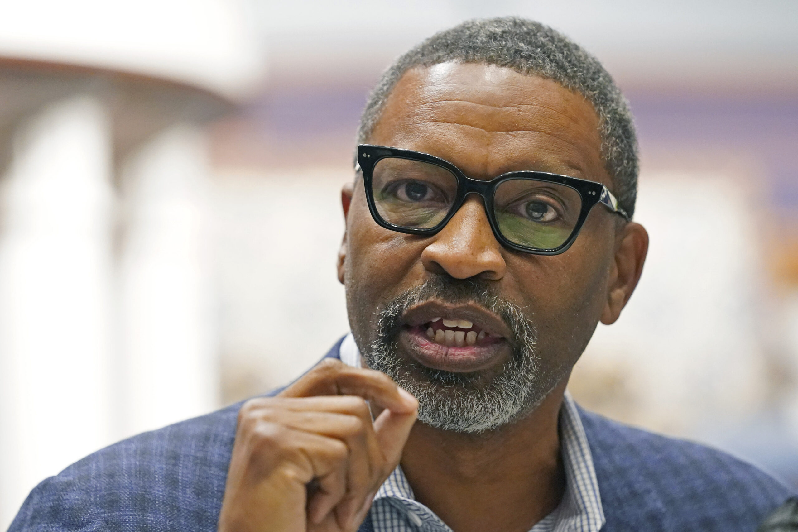 Derrick Johnson | News, Sports, Jobs - News and Sentinel